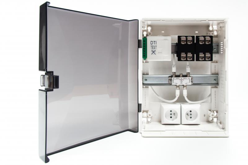 COFFRET GRADE 2TV+DTI 8RJ45 CAT6 MAX 1G/ - SYSTORM SYG1511